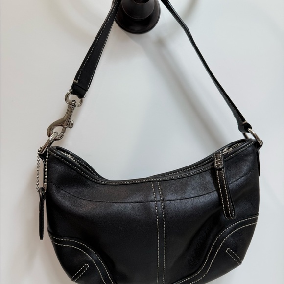 Coach | Bags | Coach Vintage Black Small Leather Wrist Or Short ...